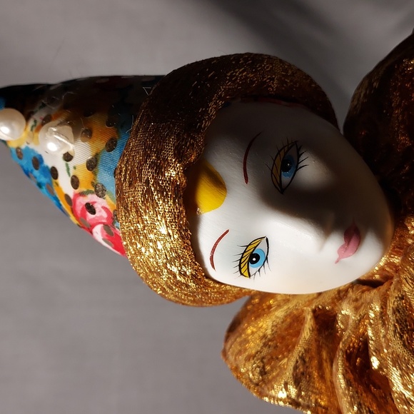 Musical Clown Inside Drum | Accents | Vintage Musical Clown Inside Drum ...